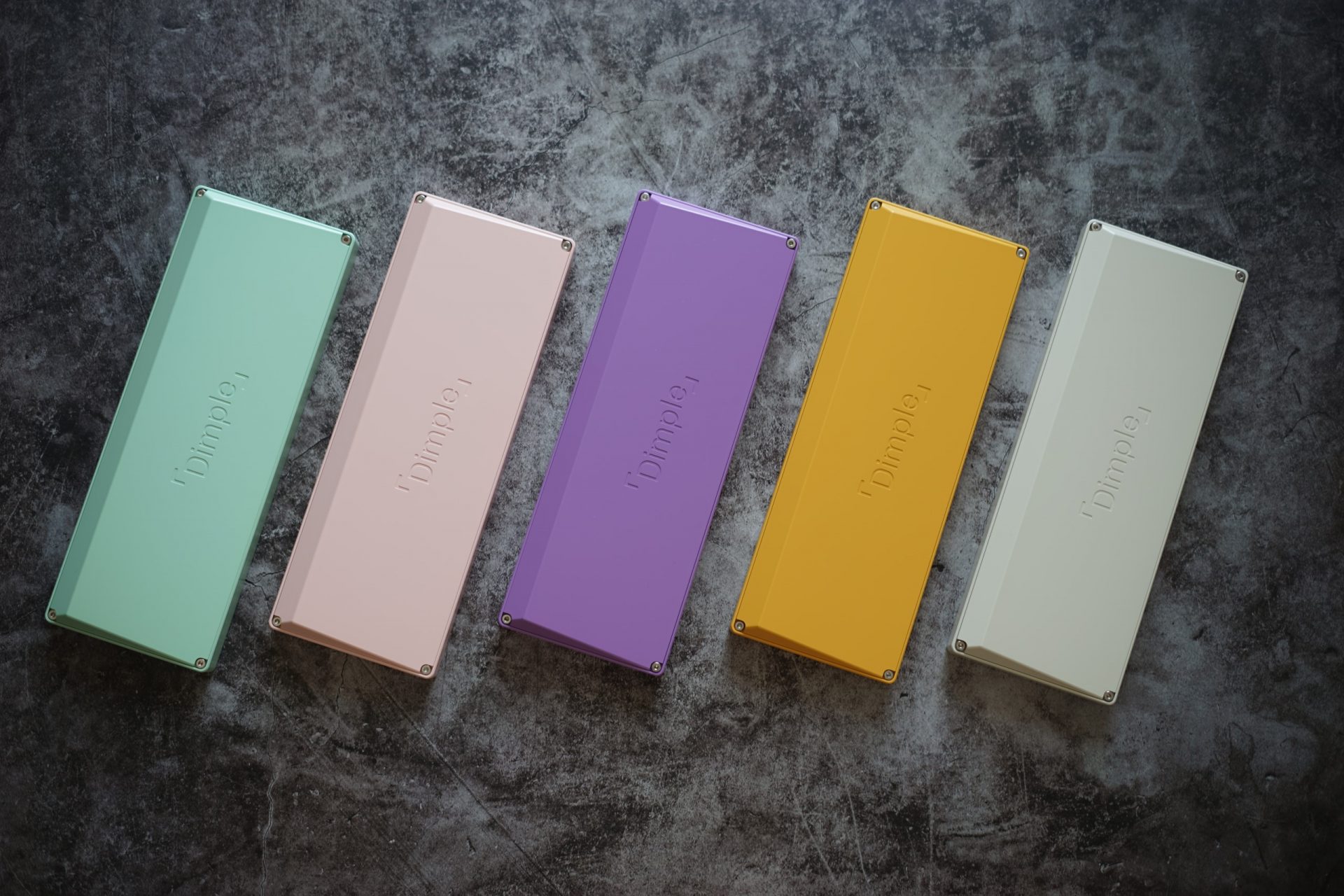 Dimple WKL Spots – LAZYDESIGNERS